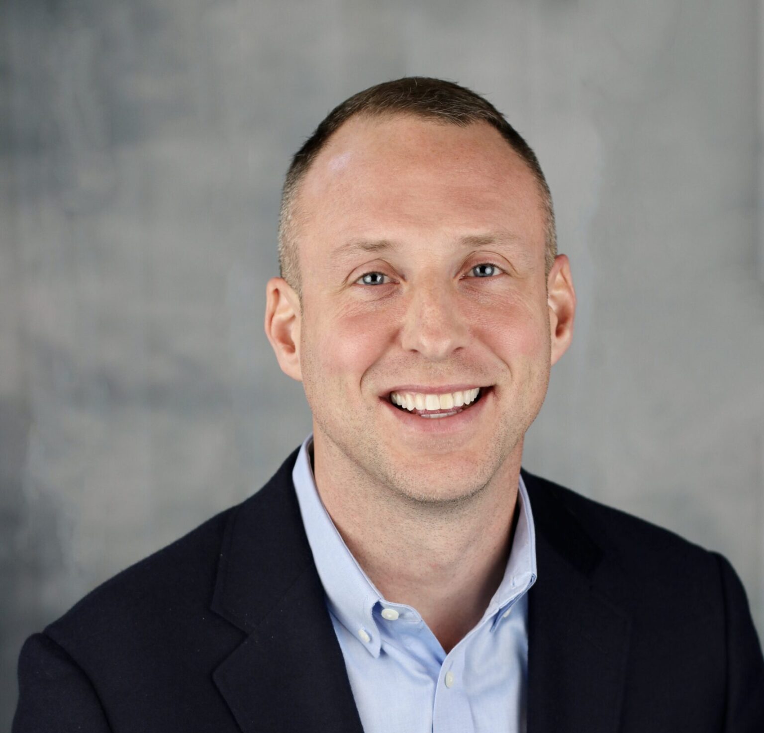 Andrew Haslam - RevistaMed