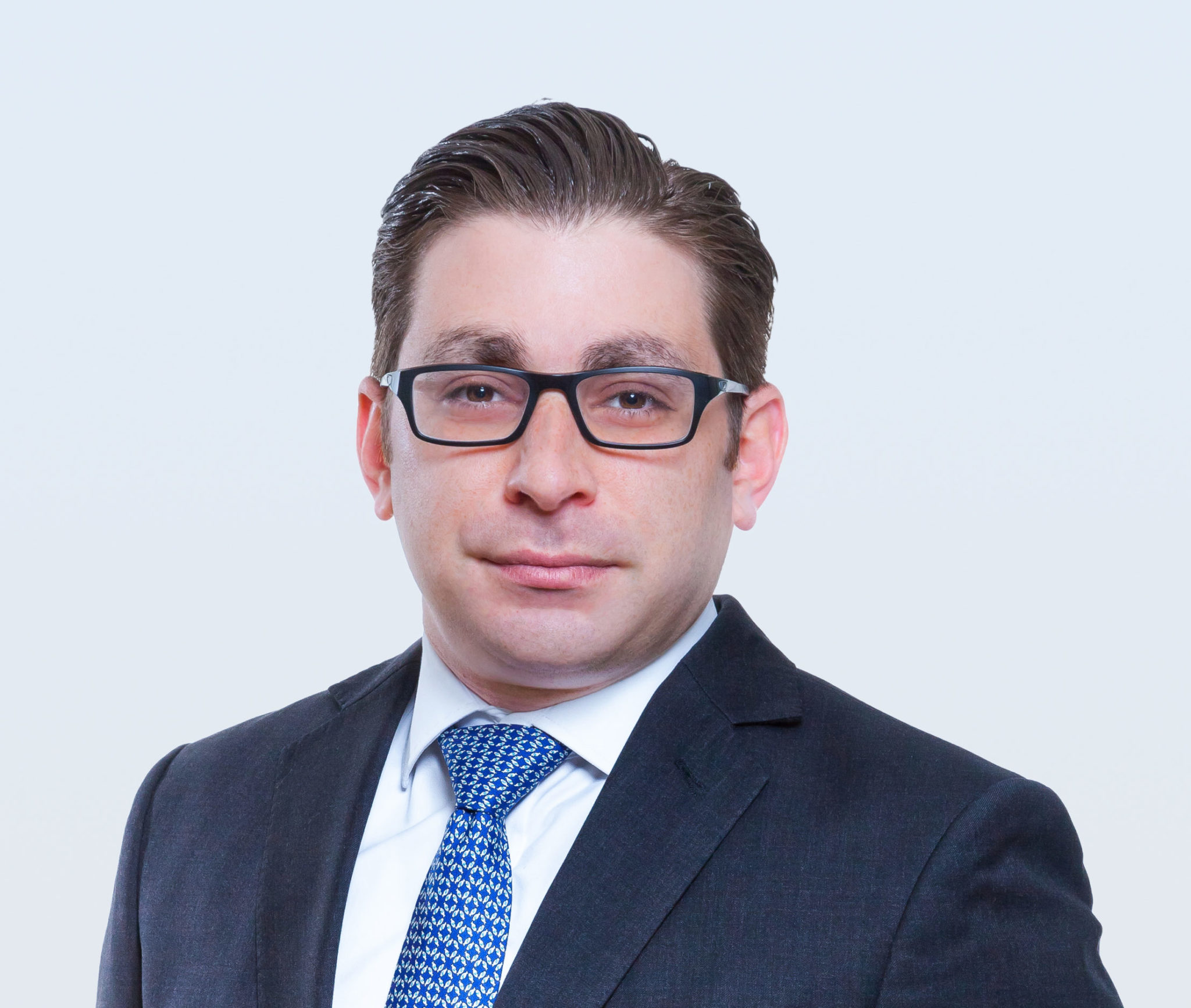 Rising Leaders Council - RevistaMed