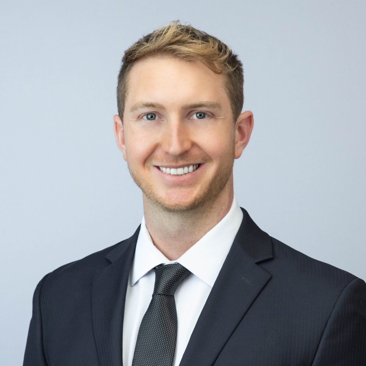 Rising Leaders Council - RevistaMed